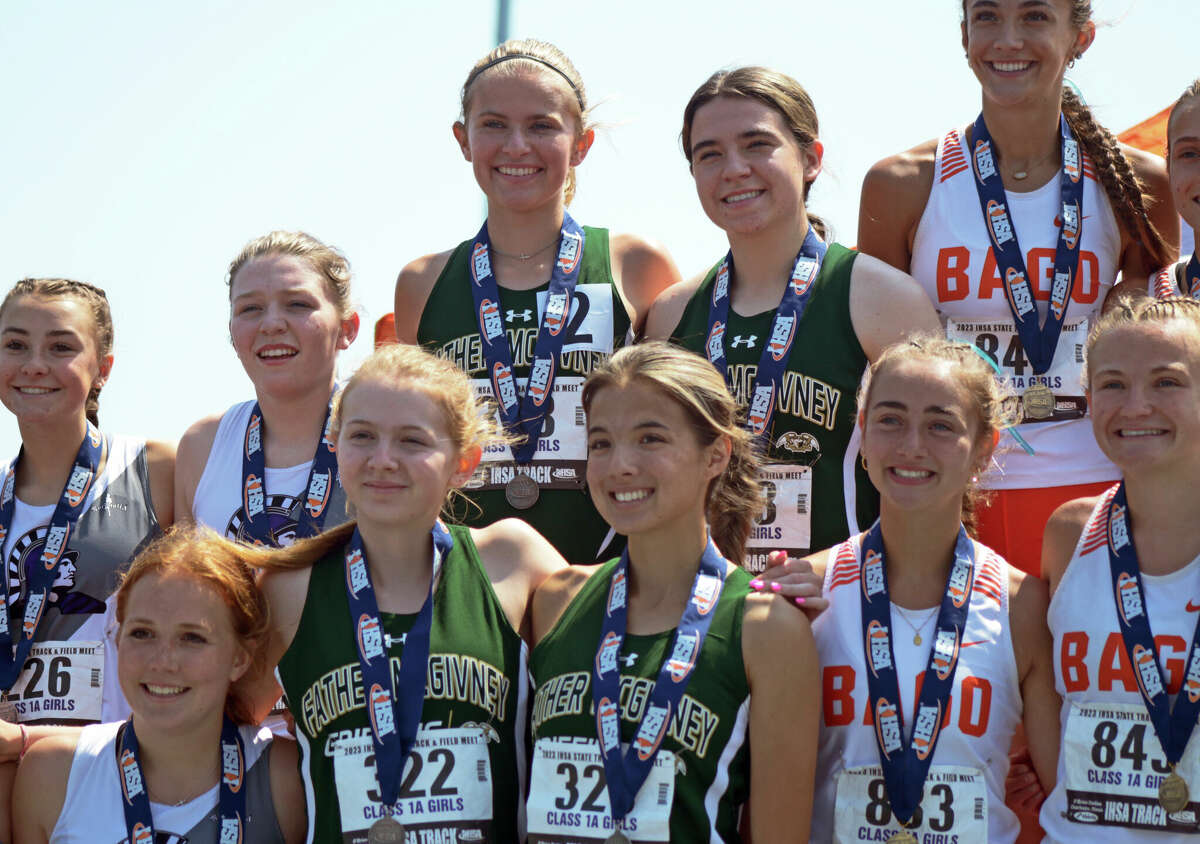 Elena Rybak defends 1,600 state title; Father McGivney medals five