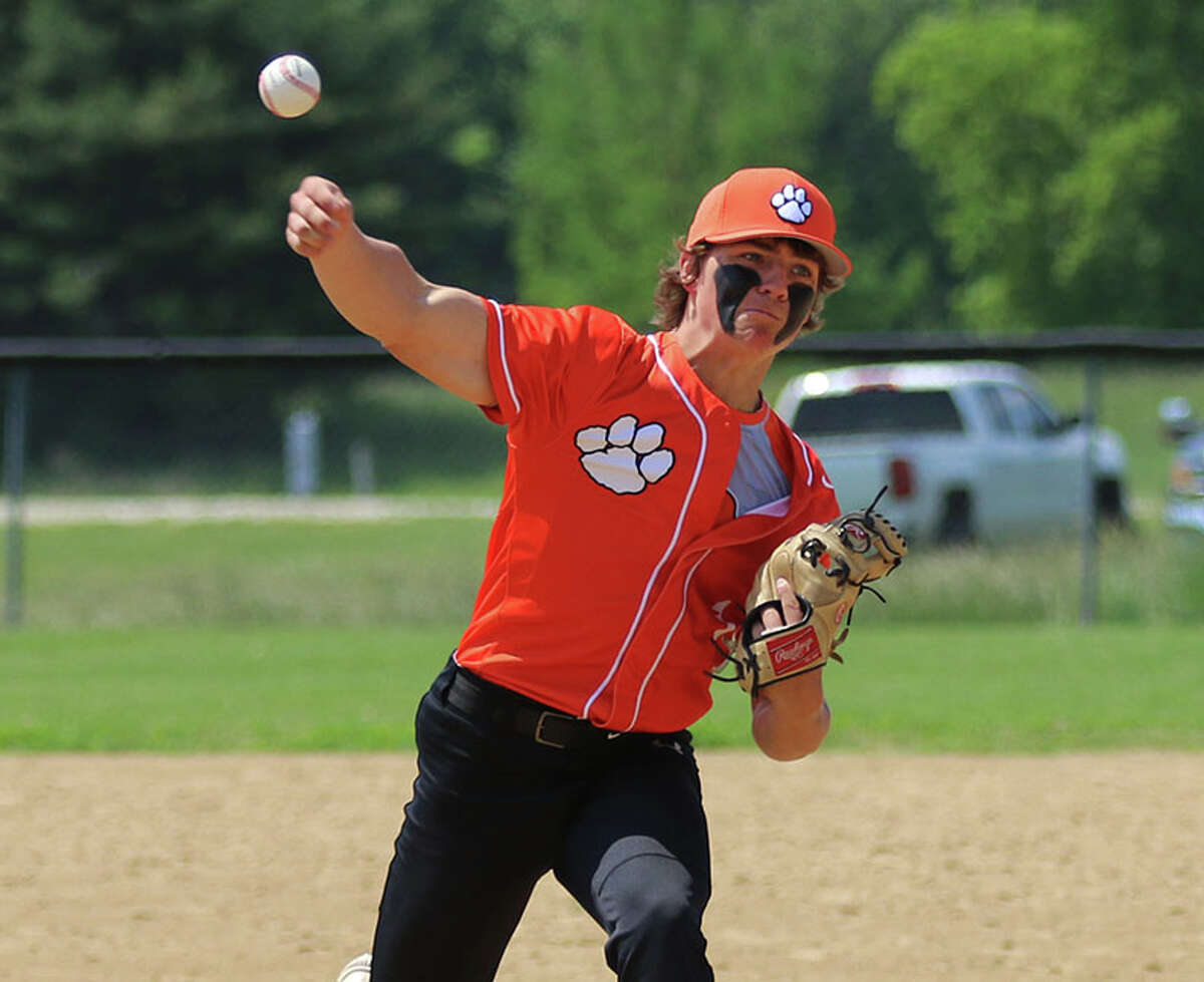 Greenfield beats Calhoun for Class 1A regional title