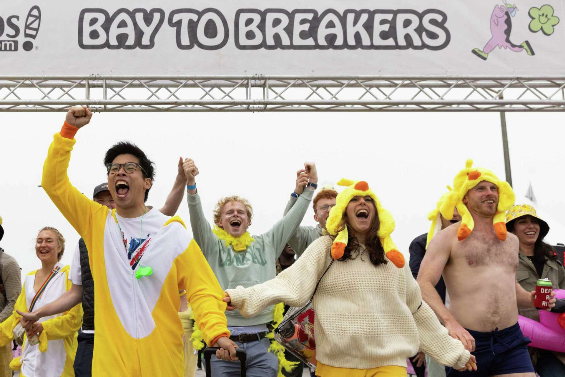 Bay to Breakers: Winners emerge from among crowd of runners, revelers