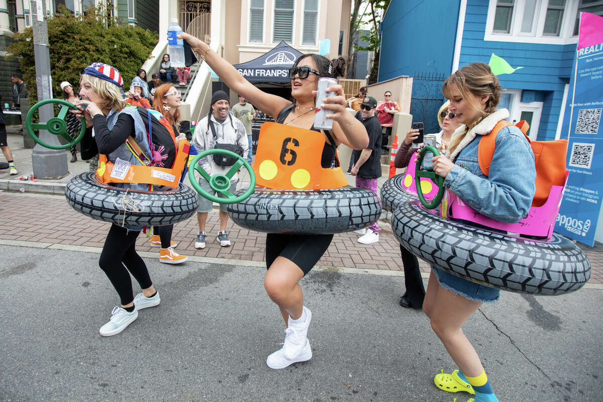 The best costumes at Bay to Breakers 2023