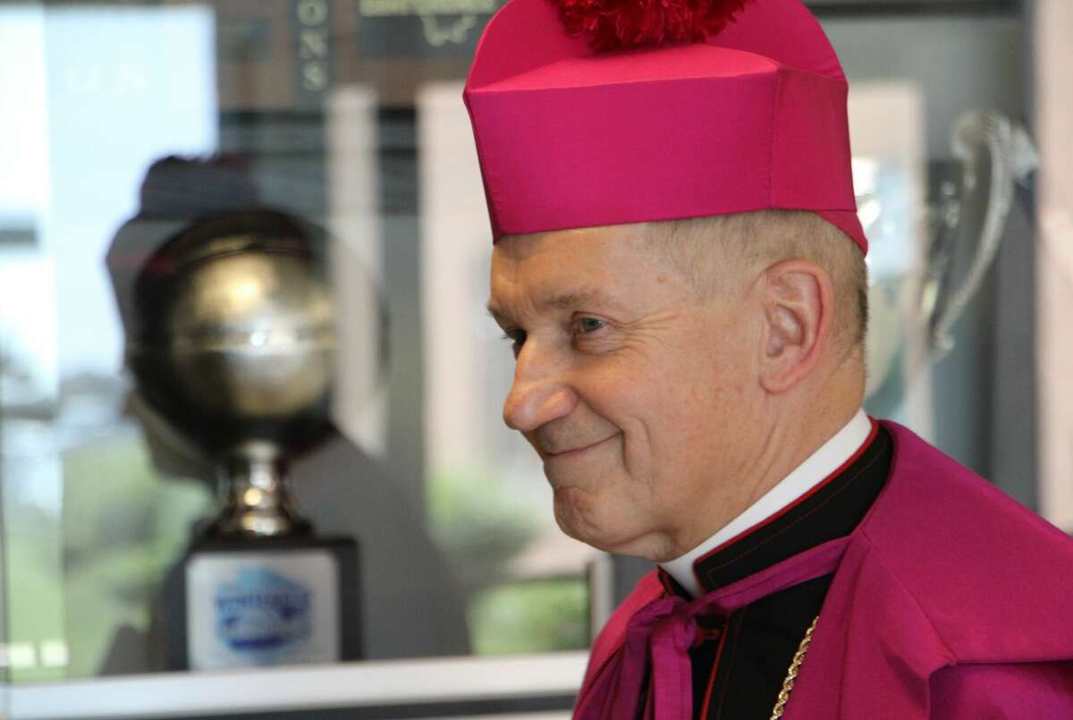 Bishop Advises Father McGivney Catholic High School Grads bishop-advises-father-mcgivney-catholic-high-school-grads