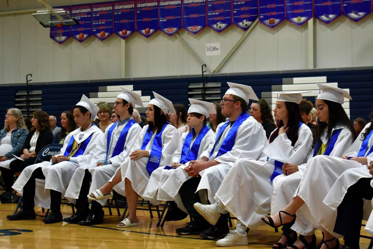 Crossroads Charter Academy graduates 11 seniors in Big Rapids