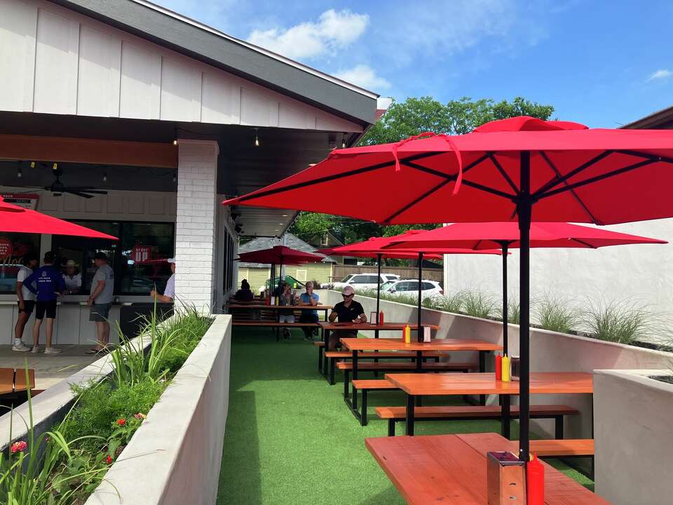 Hamby's in Boerne is back to serve up big burger bites