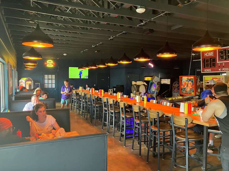 Hamby's in Boerne is back to serve up big burger bites