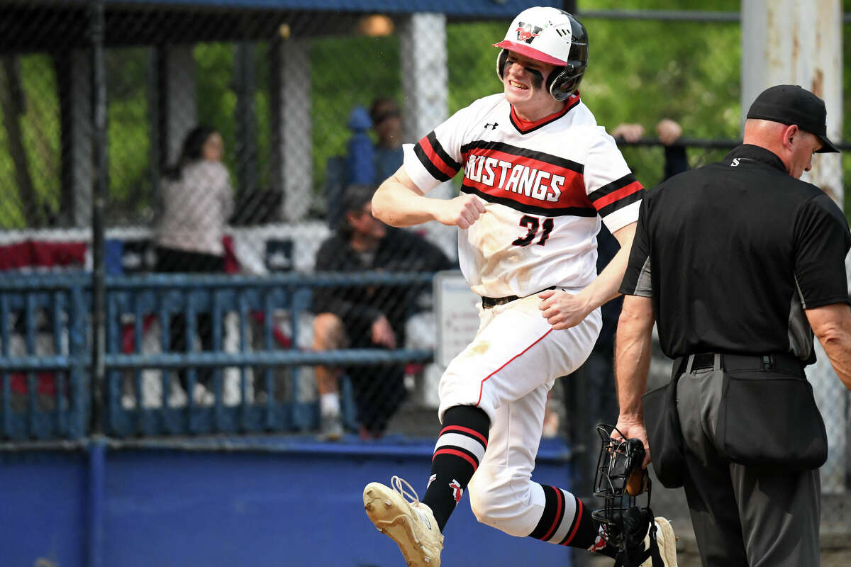 Westhill and Warde will meet in the FCIAC championship Wednesday