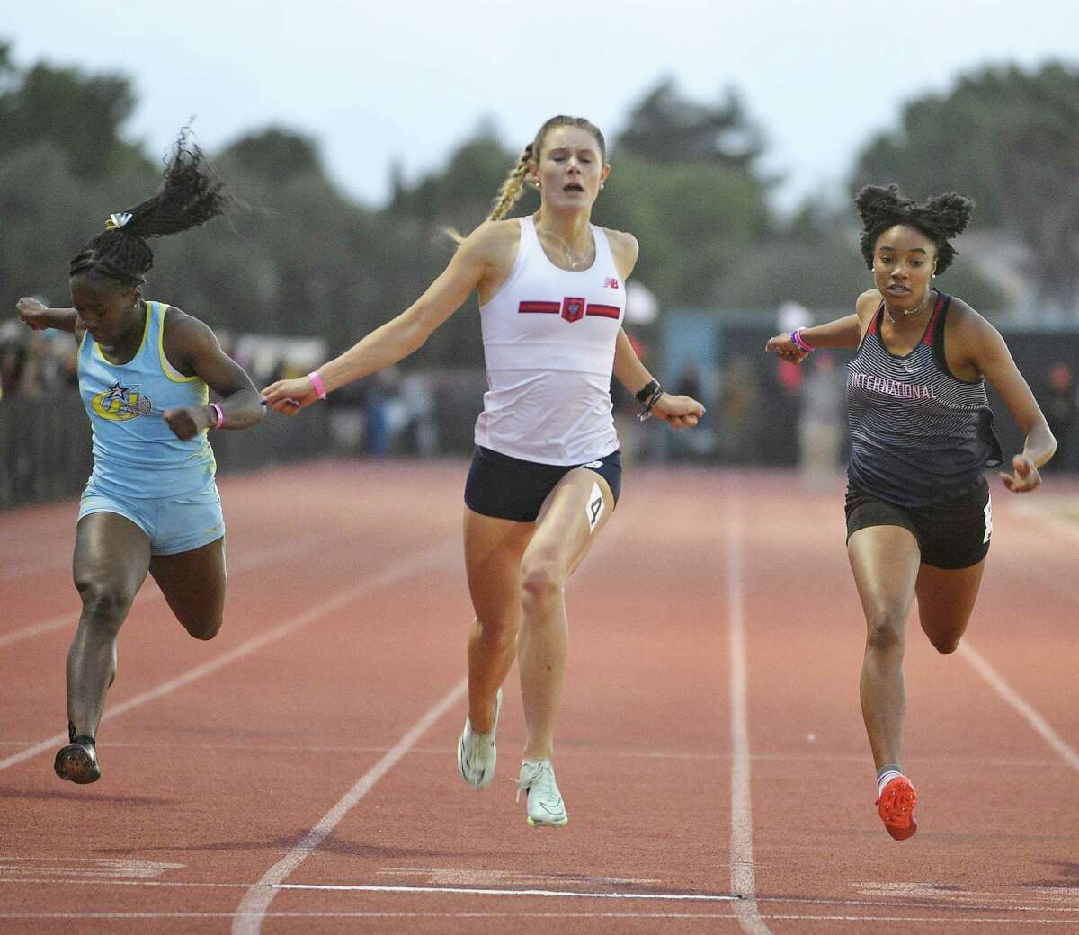 Solo stars propel Campo, De La Salle to NCS track and field titles