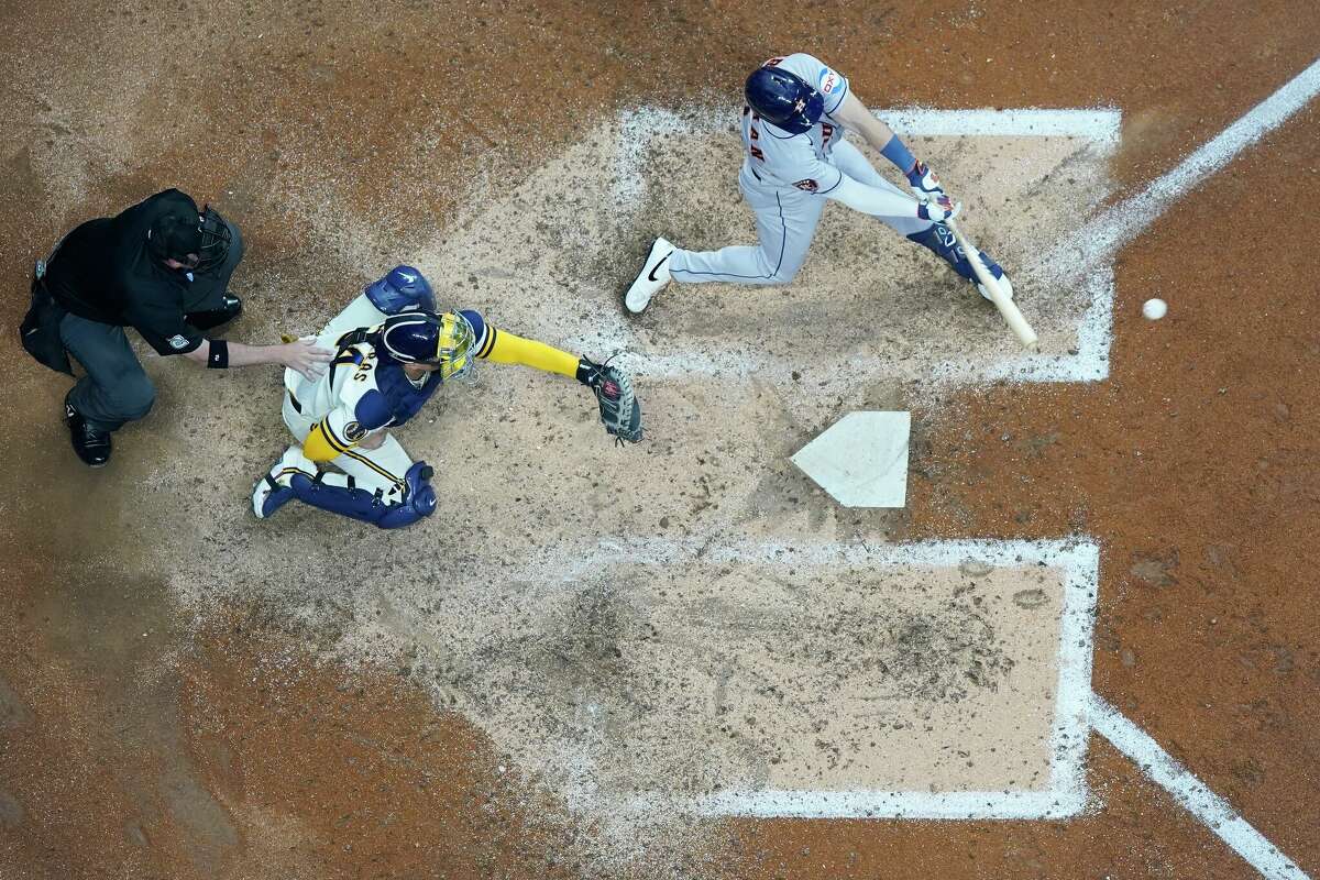 Houston Astros: Yordan Alvarez hits grand slam in win vs. Brewers