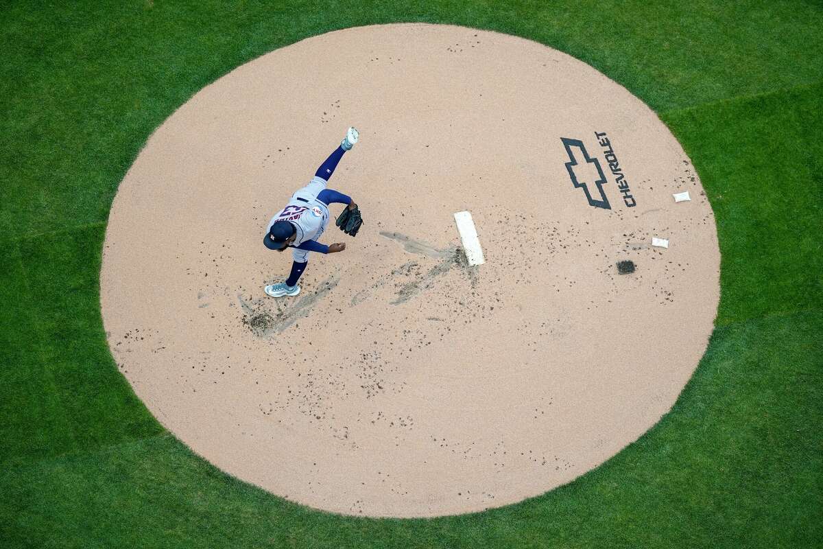 Houston Astros: Yordan Alvarez hits grand slam in win vs. Brewers