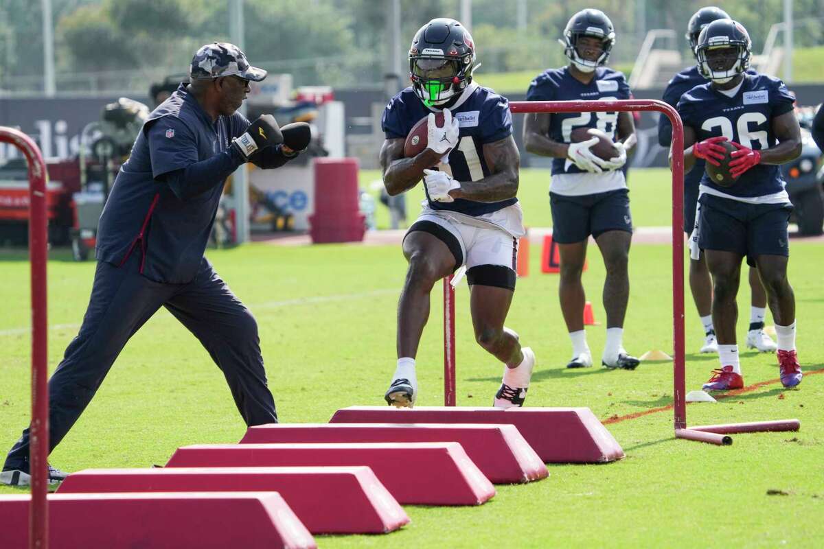 Houston Texans: C.J. Stroud starts out working with second team