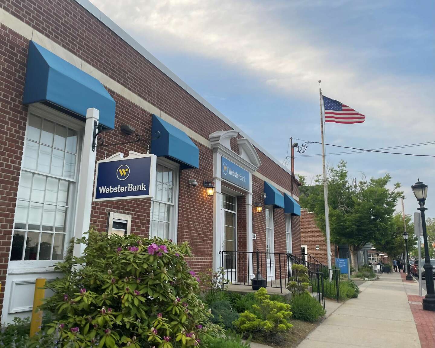 How acquisitions and mergers have reshaped CT's banking industry