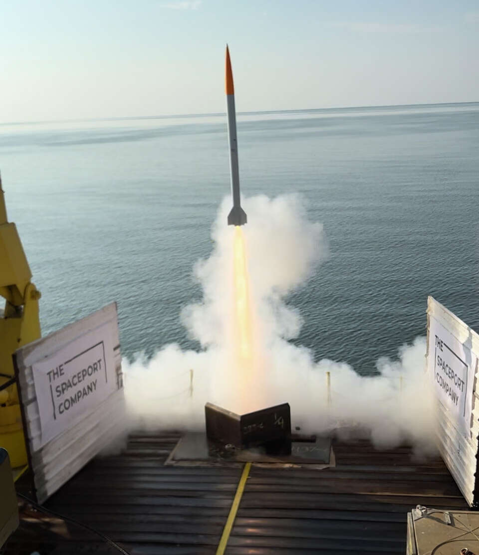 Startup launches rockets off Gulf Coast as offshore spaceports test