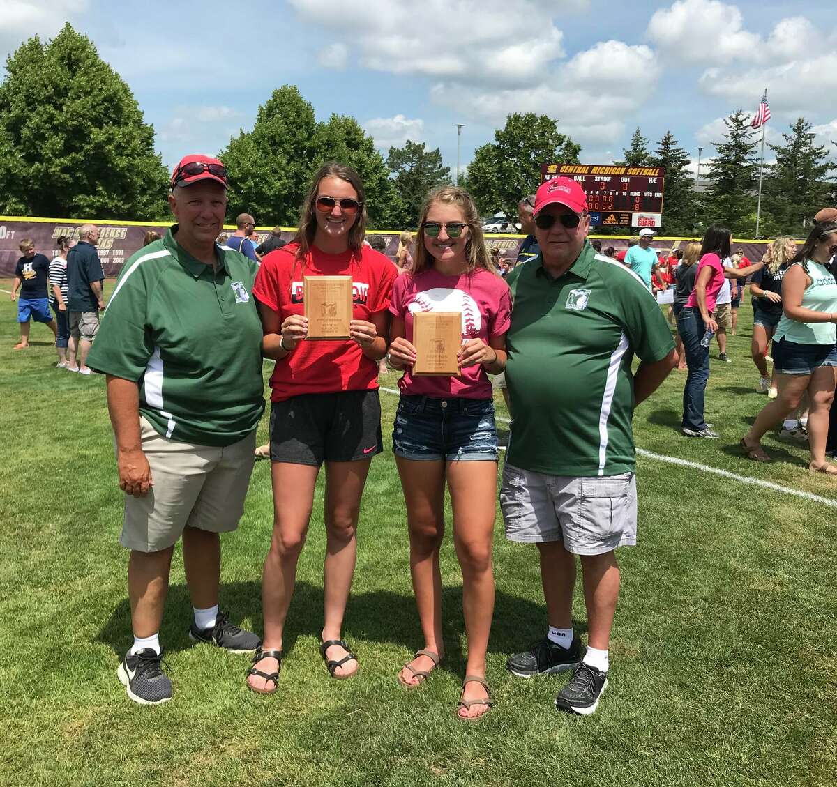 Beavers' Whitmer stepping down after 33 years as softball coach