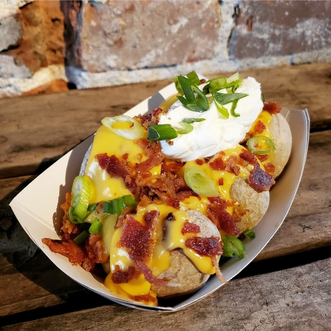 Lunch spot Riley's in New Britain competes with 'hot dog history'