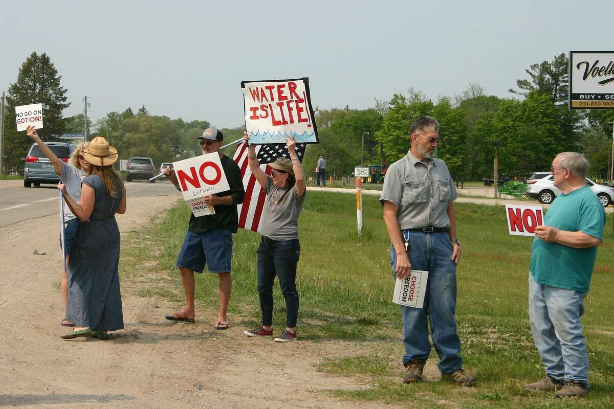 Gotion battery factory protestors gather in Big Rapids West Michigan