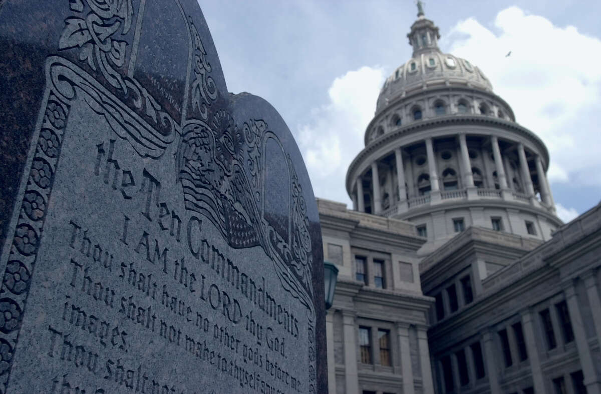 Texas bill to post 10 Commandments in schools snuffed out in House