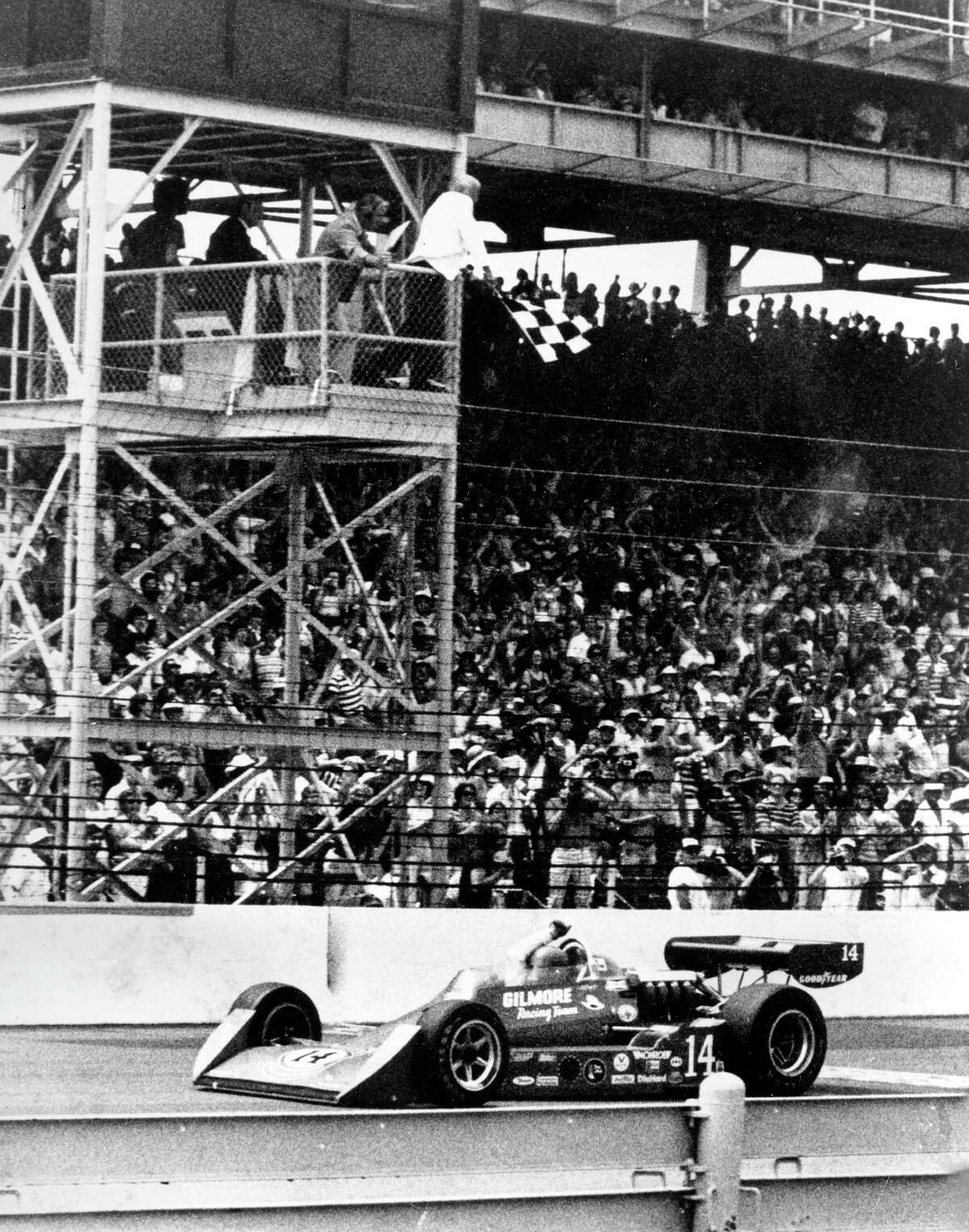 Legend A.J. Foyt, grief fresh from wife's death, returns to Indy 500