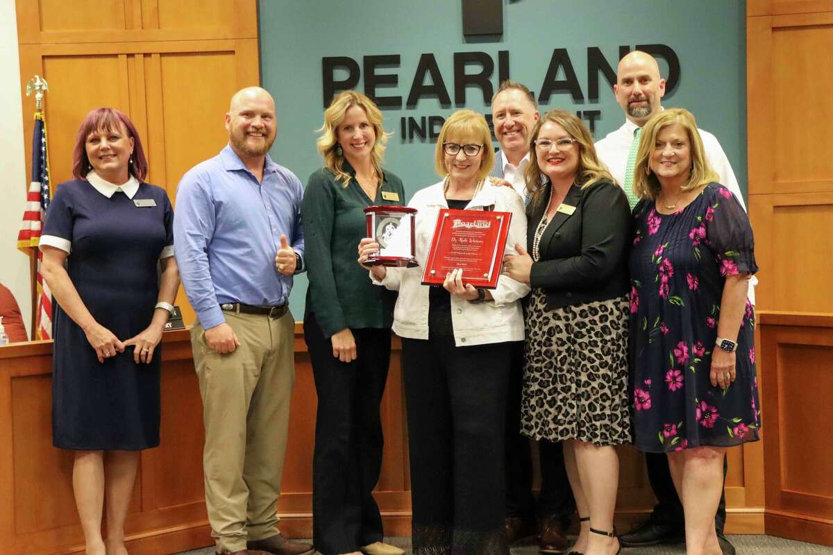 Pearland ISD educator Dr. Nyla Watson to retire after 41 years