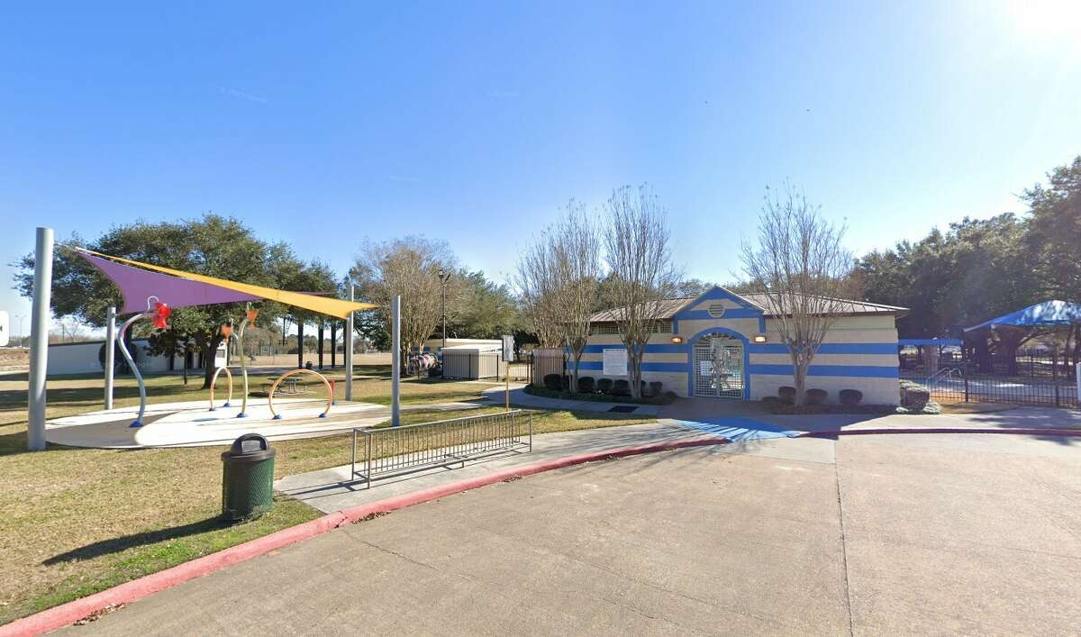 Public pools in Houston suburbs: Katy, Cypress, Pearland and more