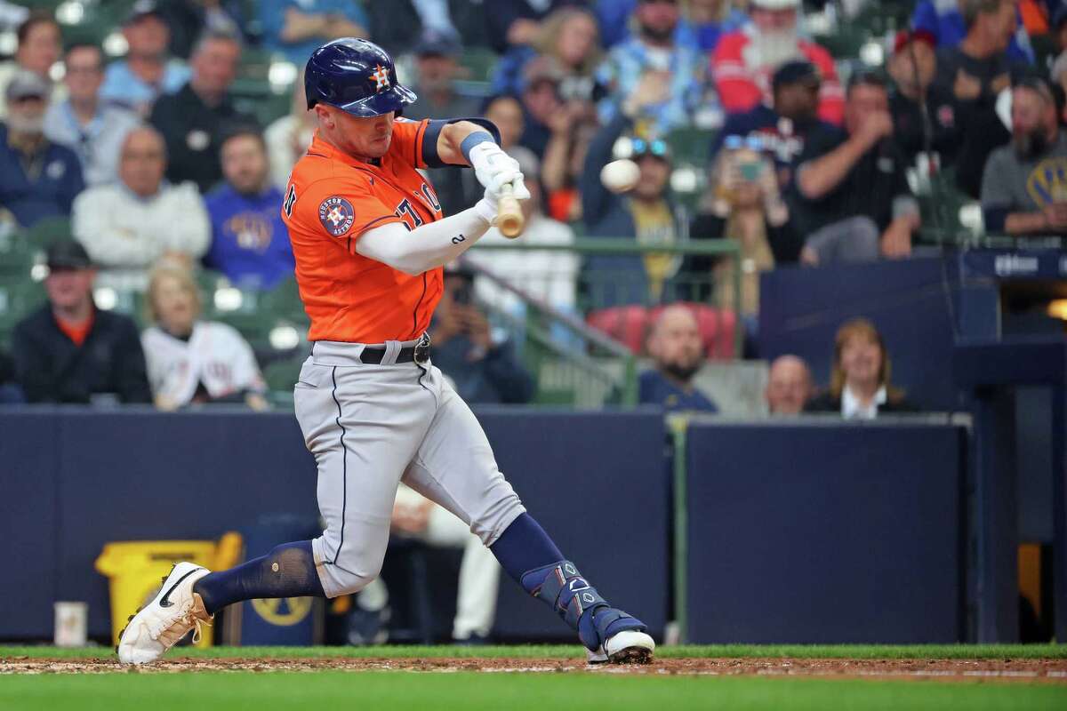 Houston Astros: Drop series finale vs. Brewers with another shutout