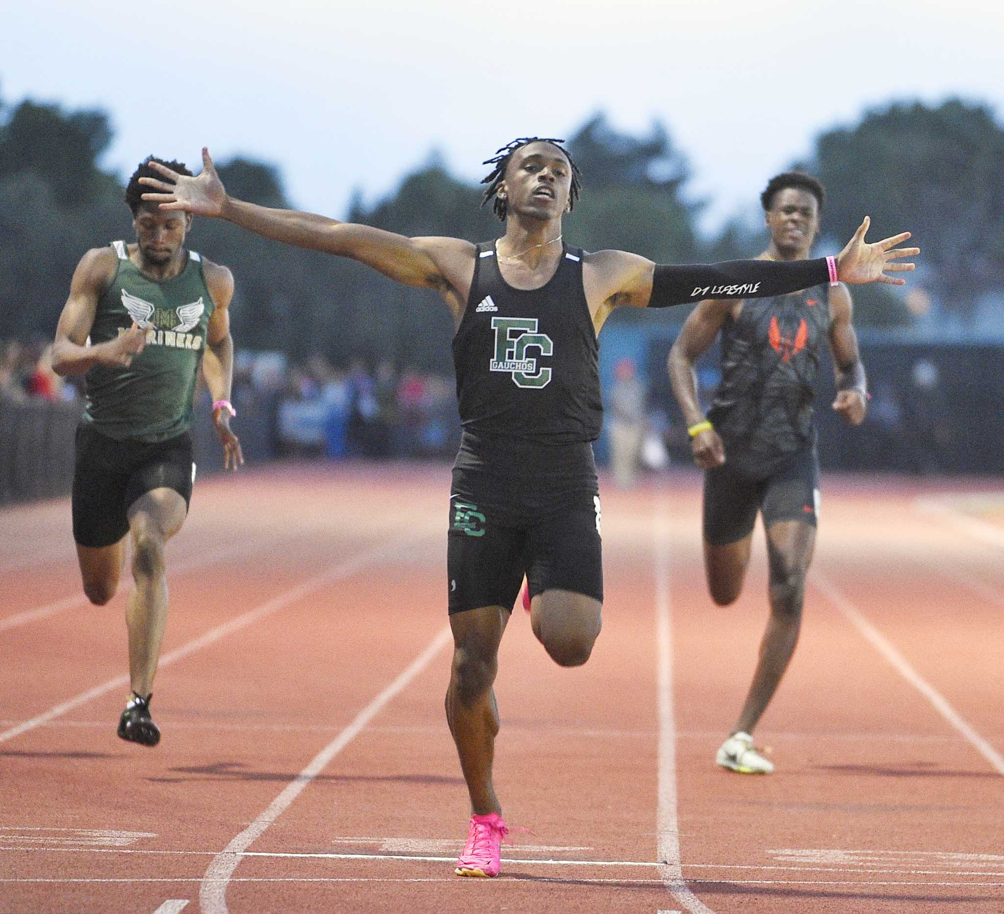 Which Metro athletes might medal at state track and field meet?