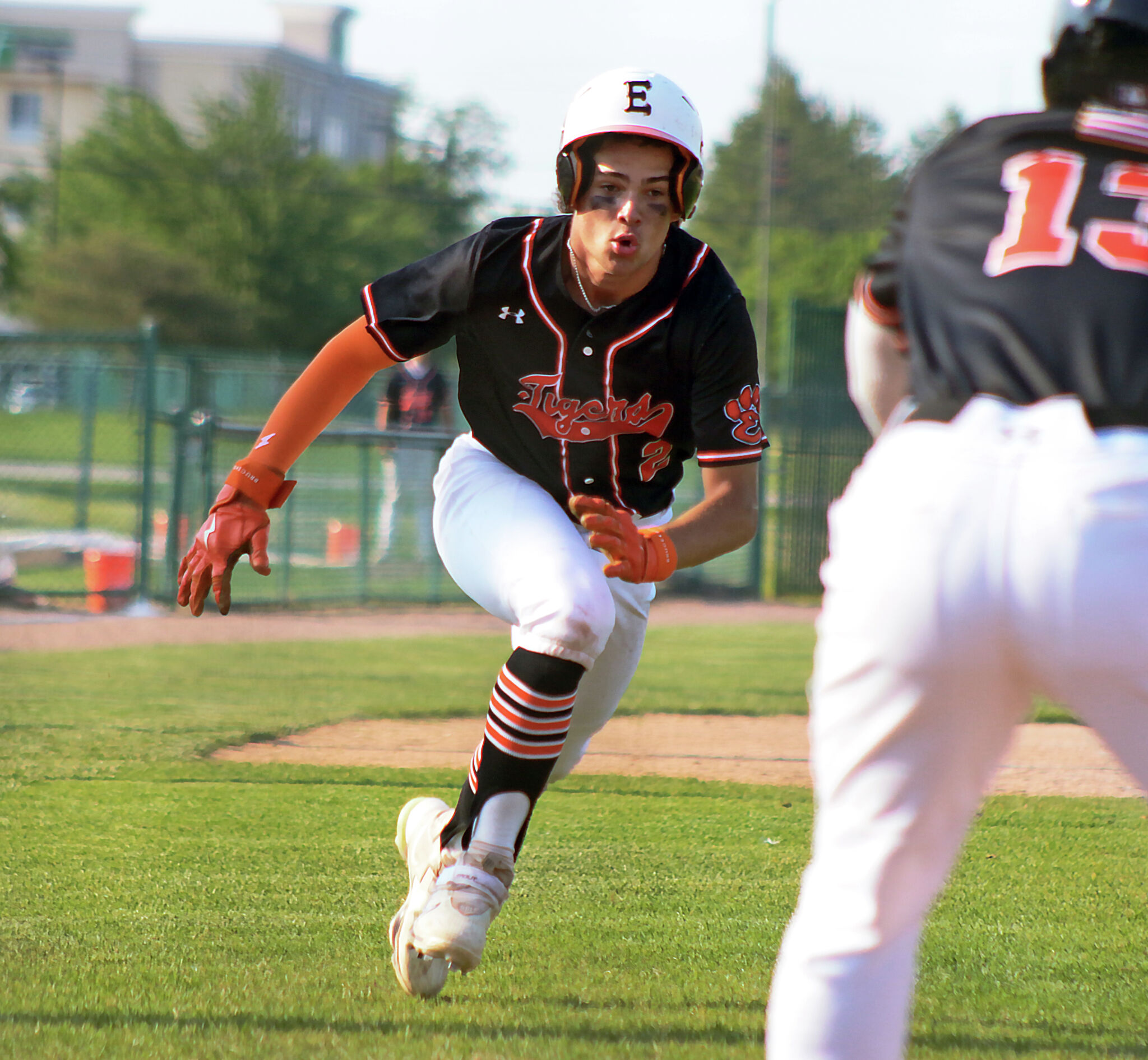 Tigers survive scare from Blue Devils in regional semis