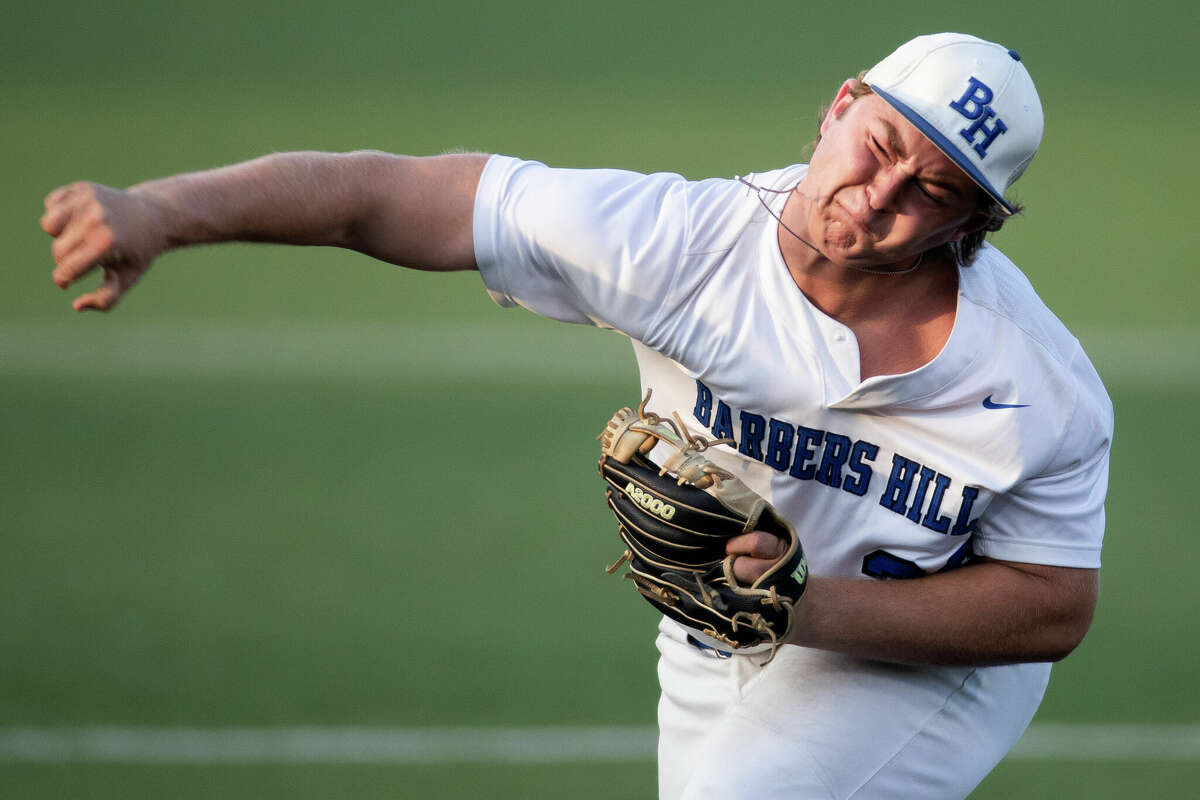 Magnolia West logs another shutout, takes Game 1 over Barbers Hill