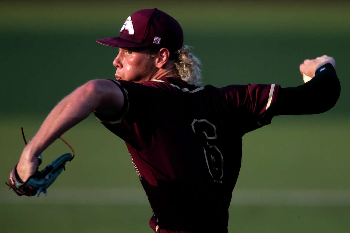 Magnolia West logs another shutout, takes Game 1 over Barbers Hill