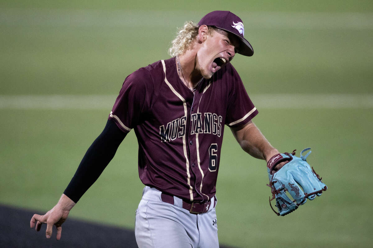 Magnolia West logs another shutout, takes Game 1 over Barbers Hill