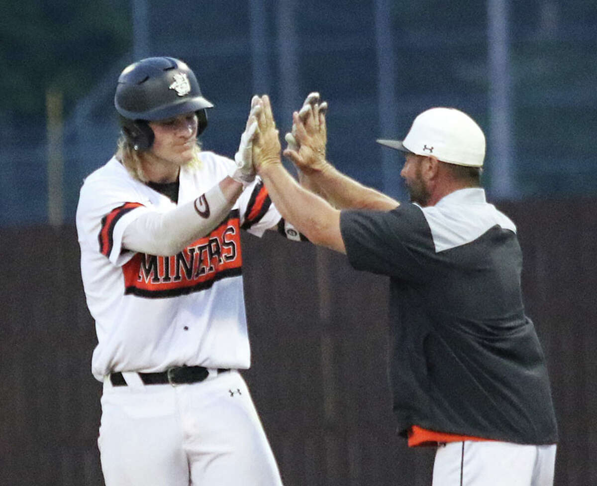 Five in eighth beats Maroa, gets Miners 'monkey off our back