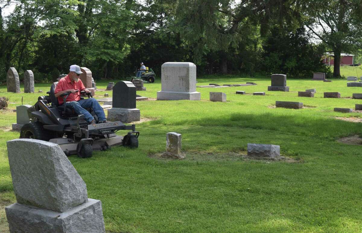 Morgan County cemetery maintenance a matter of duty and love