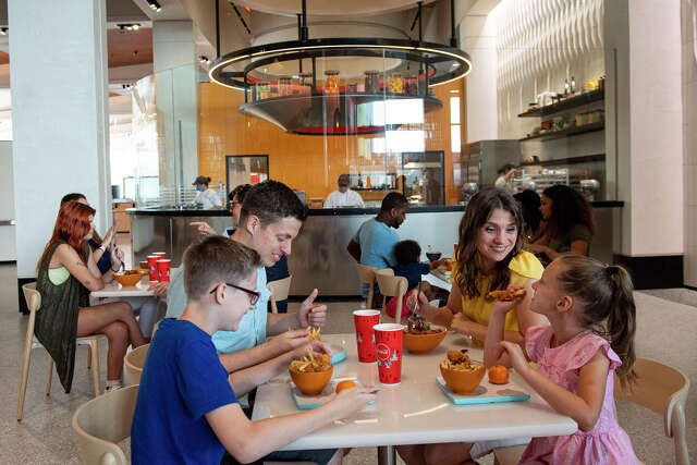 12 essential Disney World restaurants that are affordable