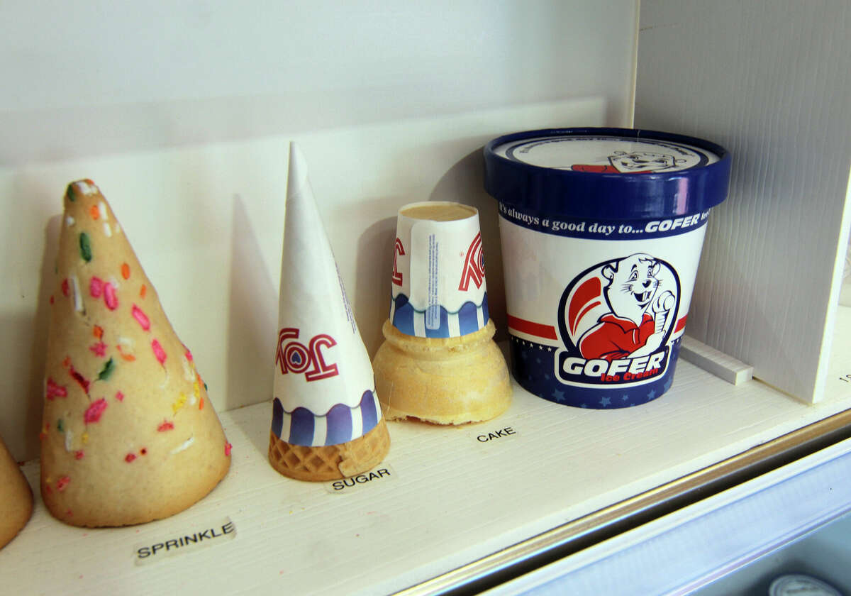 Gofer Ice Cream opens at Stamford's Ridgeway Shopping Center