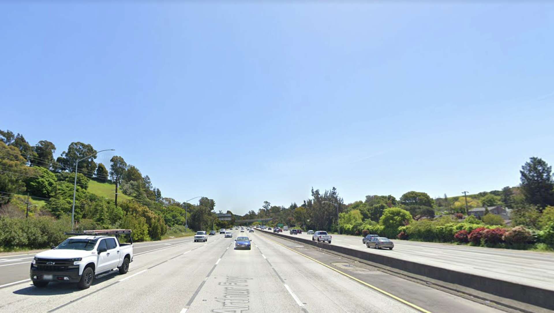 I-580 reopens in East Bay after reported freeway shooting