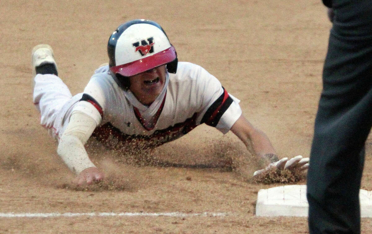 Warde beats Westhill, wins third-straight FCIAC baseball championship