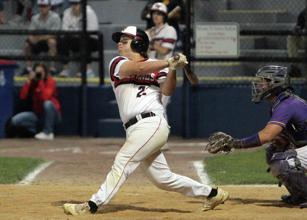 Warde beats Westhill, wins third-straight FCIAC baseball championship