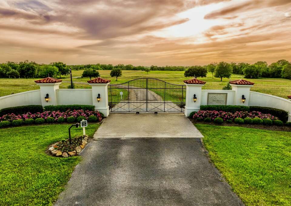 Acclaimed Texas ranch resort hits market for $15 million