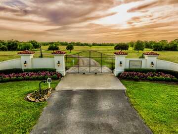 Acclaimed Texas ranch resort hits market for $15 million