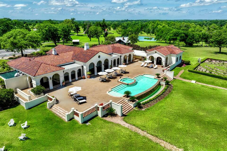 Acclaimed Texas ranch resort hits market for $15 million