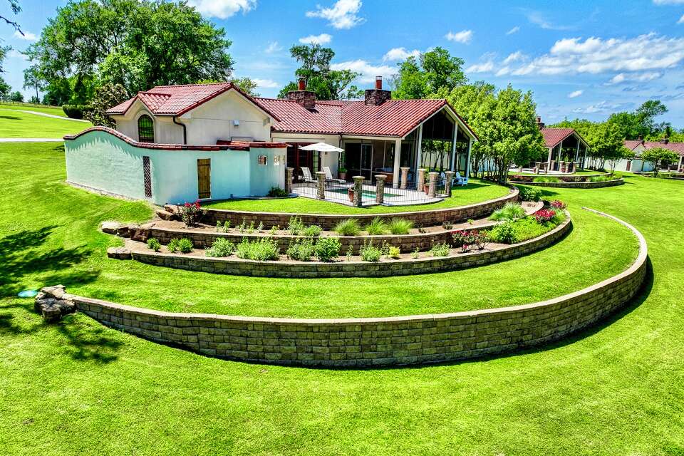 Acclaimed Texas ranch resort hits market for $15 million