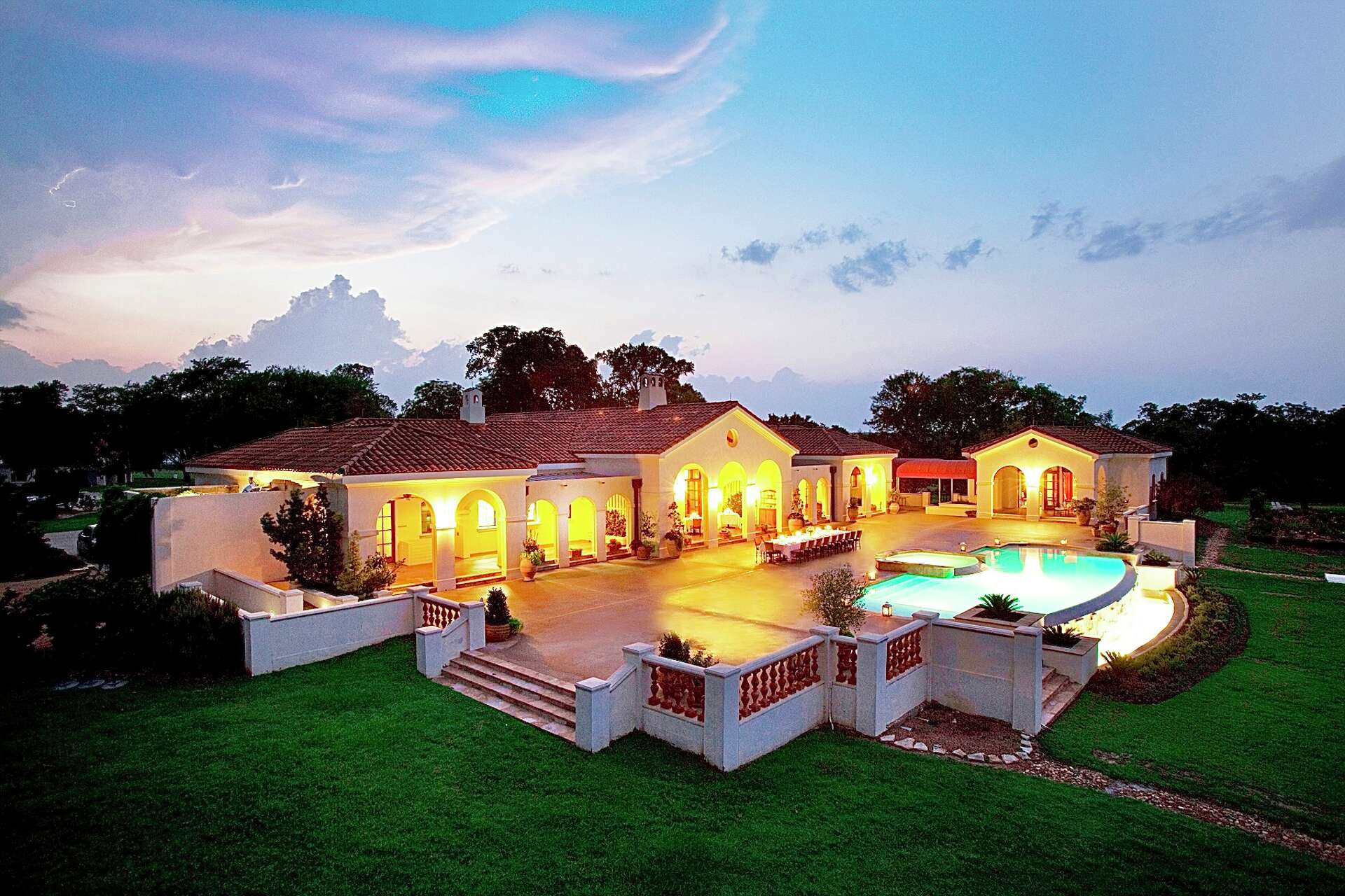 Acclaimed Texas ranch resort hits market for $15 million