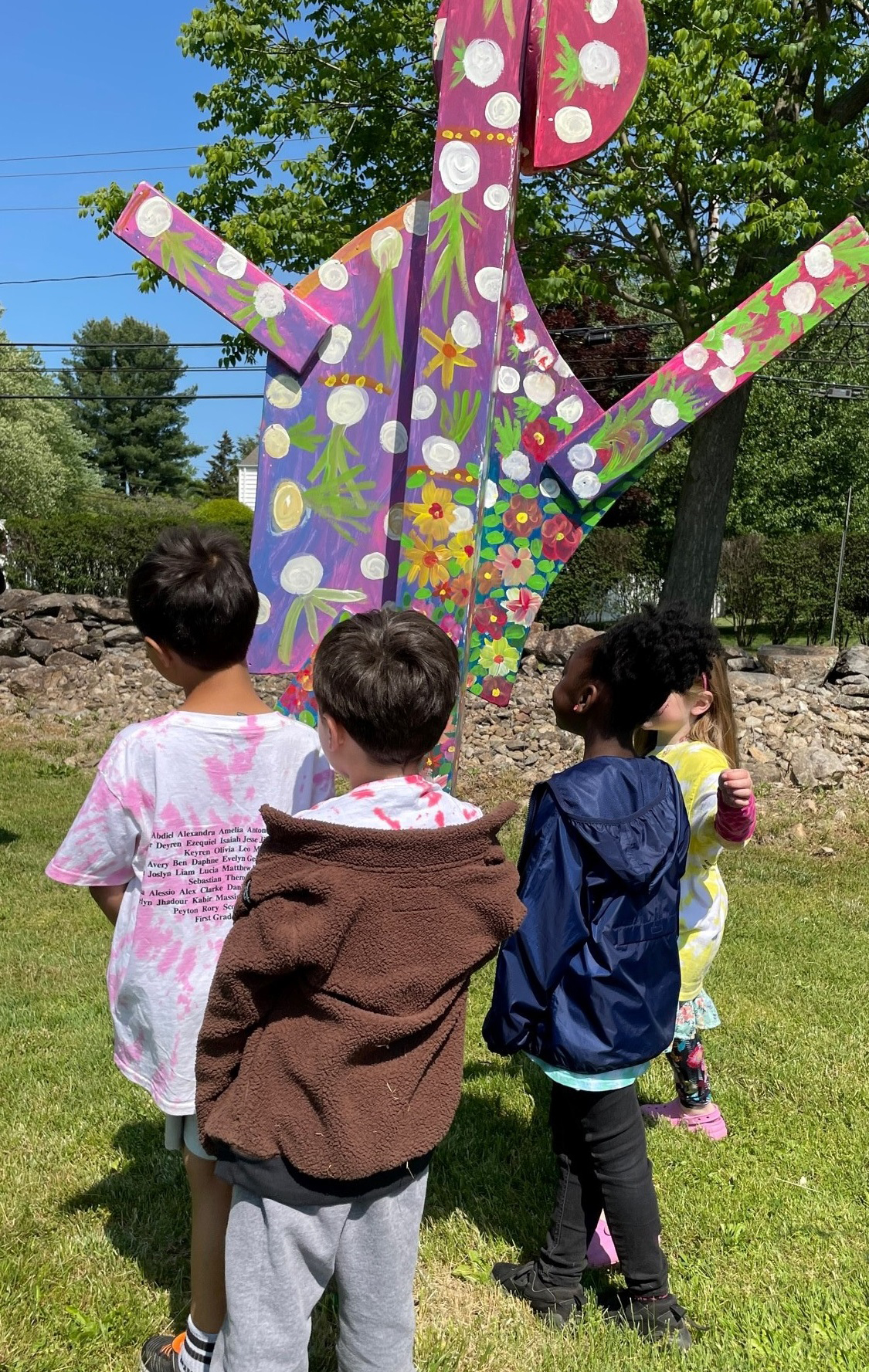 Norwalk first graders unveil 'garden people' at Fodor Farm