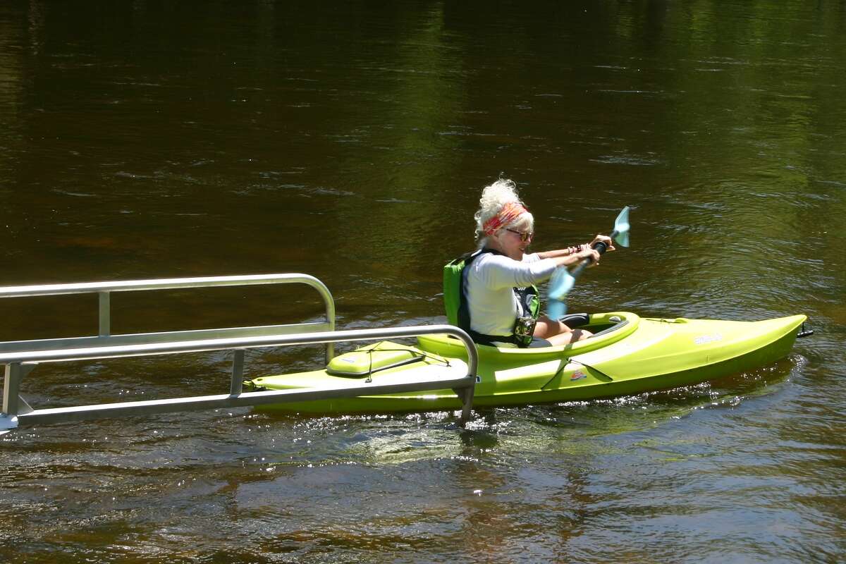 Hemlock Park kayak launch ribbon cutting held in Big Rapids
