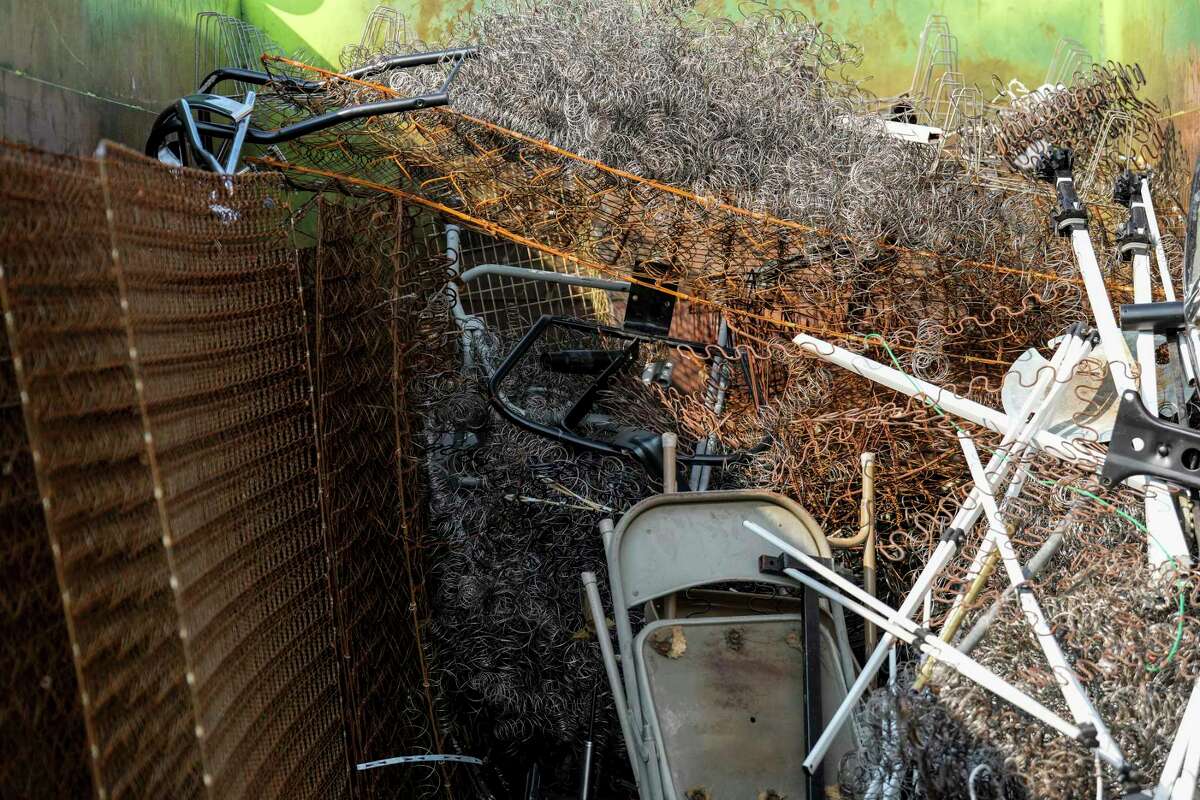 East Aldine residents fight illegal dumping with recycling center