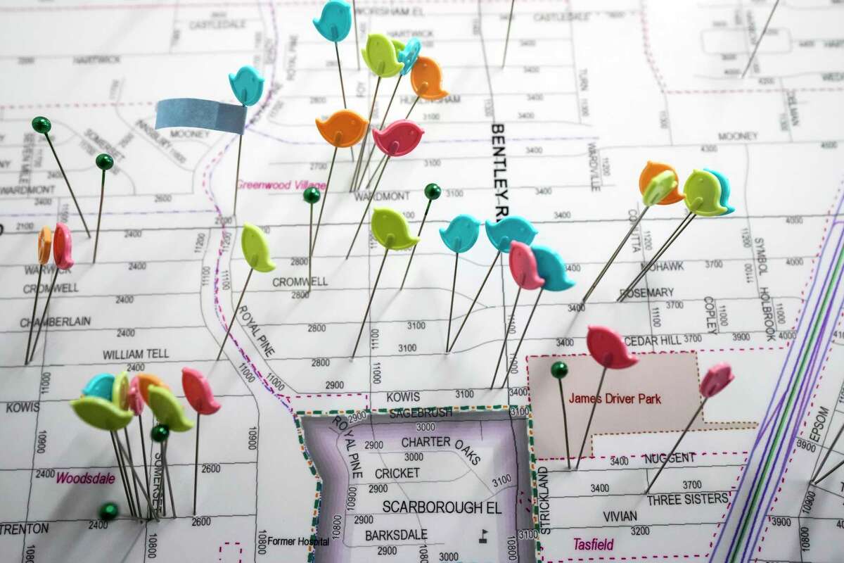 East Aldine residents fight illegal dumping with recycling center