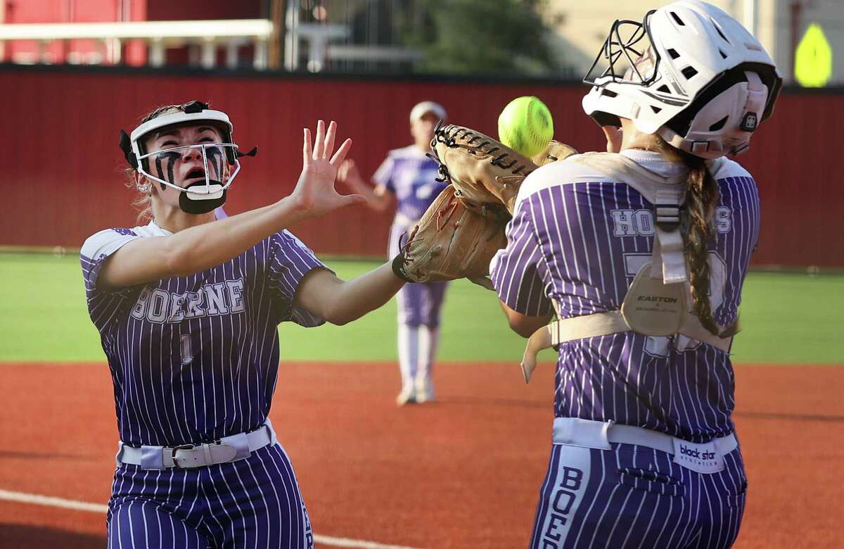 Softball: Calallen ends Boerne’s playoff run in regional final