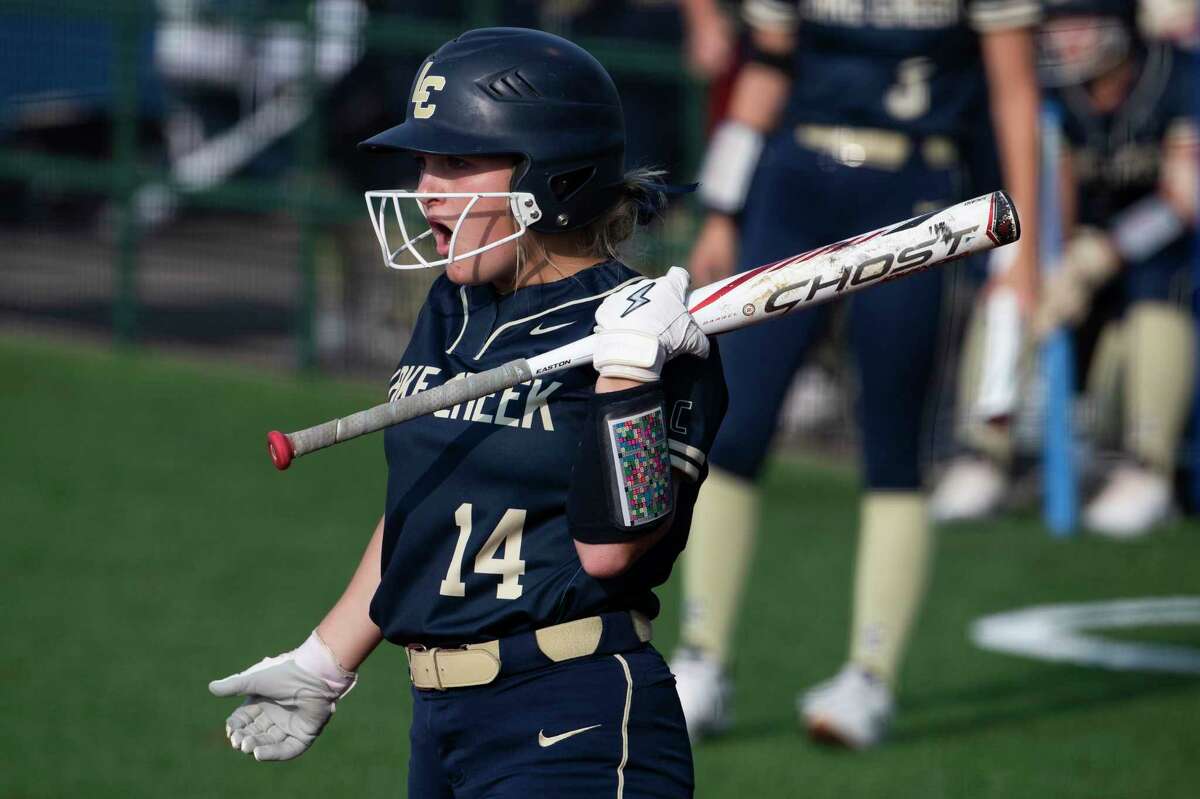 High school softball: Lake Creek overcomes first loss to make state