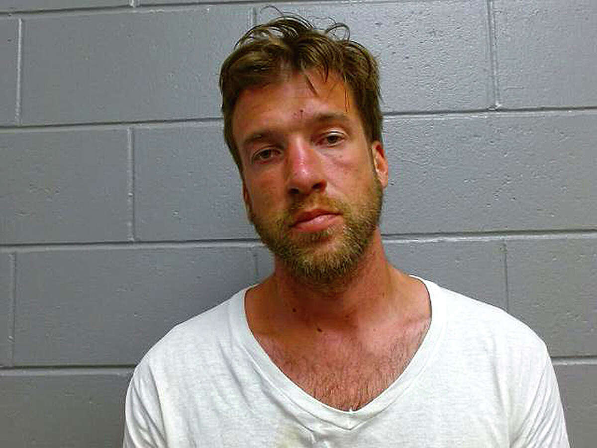 Police seeking help to find those with warrants