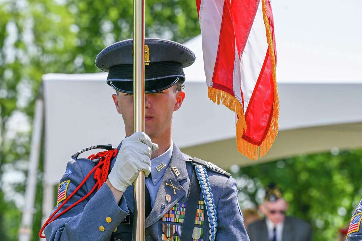 Photos: Saratoga National Cemetery observes Memorial Day