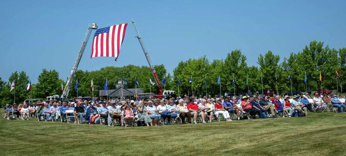 Photos: Saratoga National Cemetery observes Memorial Day