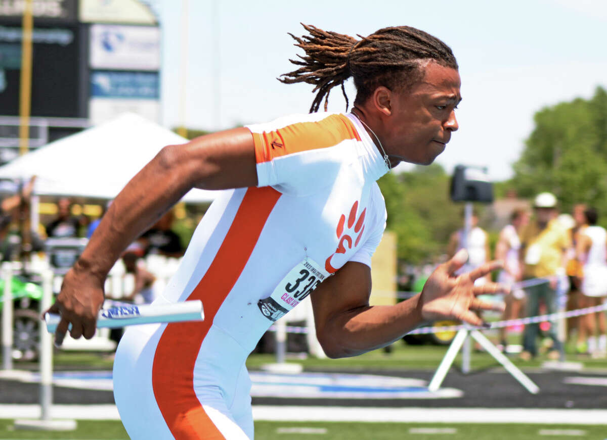 Malik Allen wins triple jump state title; Tigers tie for fourth
